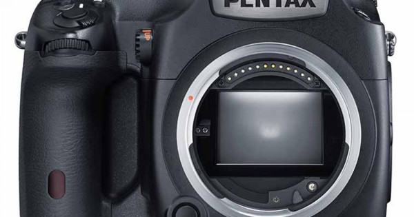 Ourfriday | Pentax 645Z Medium Format Camera Body